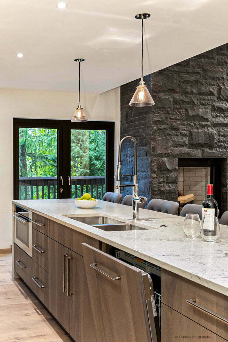 About Us - Absolute Stone Countertops